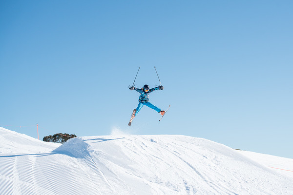 2025 Winter Sports Program Scholarships - NOW OPEN - Falls Creek Alpine ...
